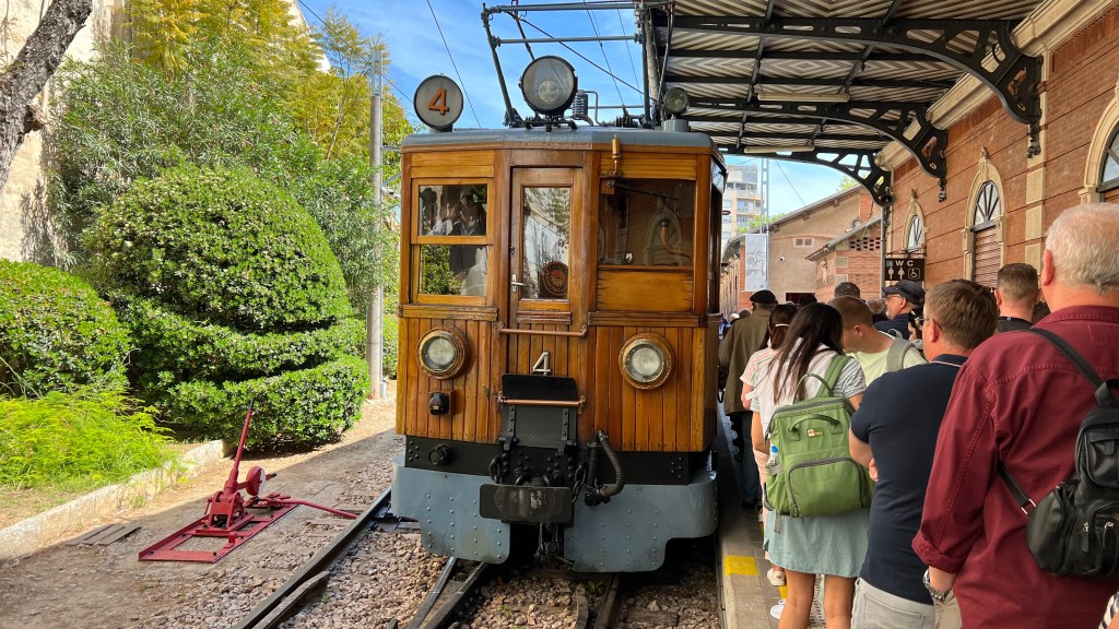 Taking Mallorca's slow train to Sóller
